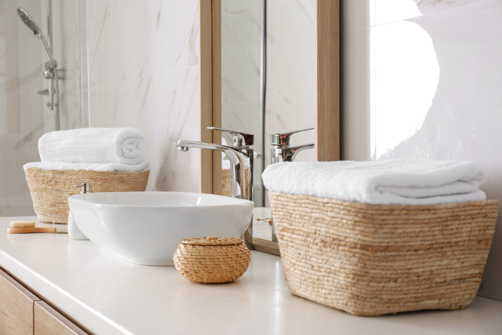 Badezimmer dekorieren: 5 Badezimmer-Accessoires, die nicht fehlen dürfen