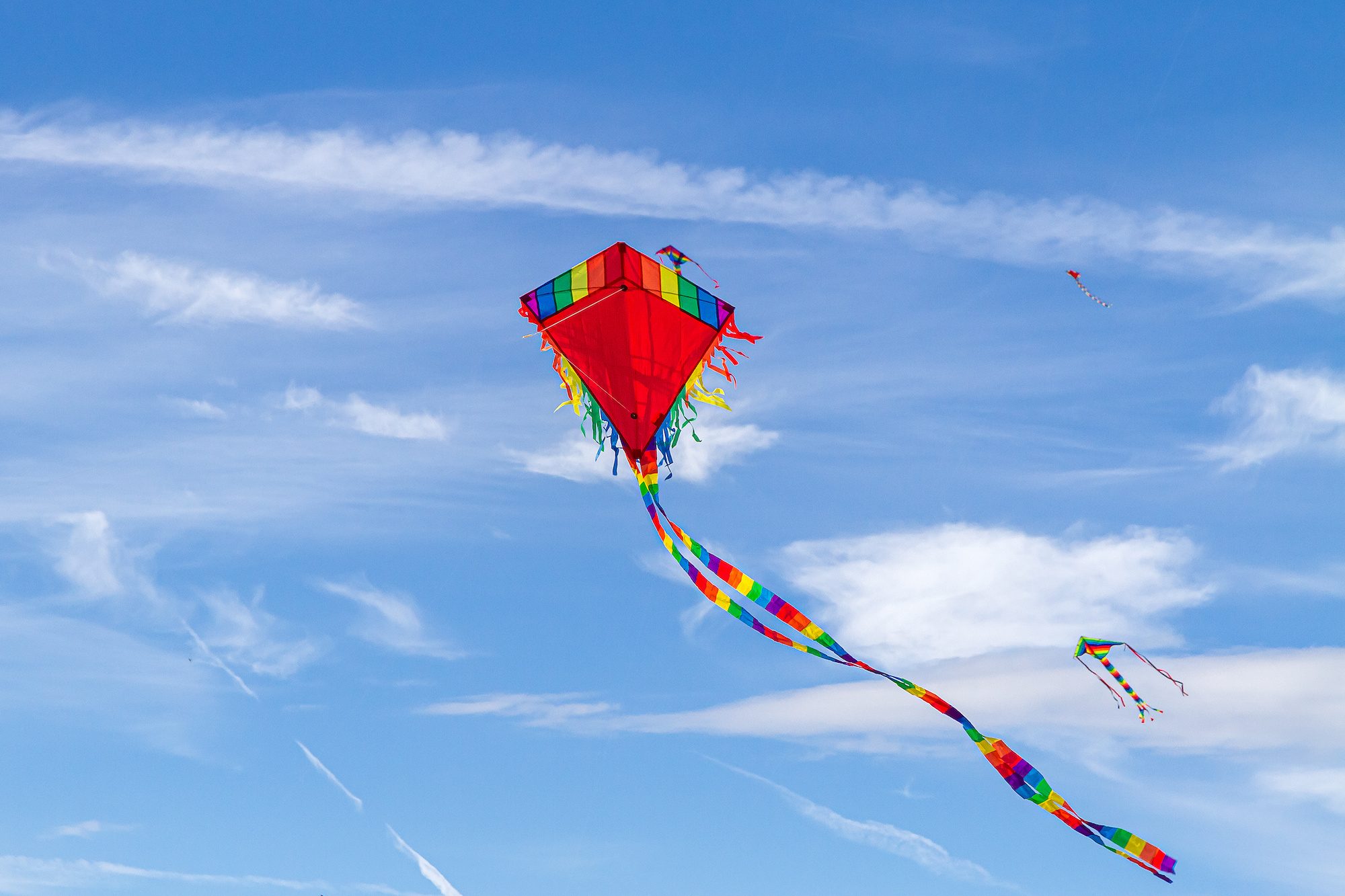 Drachen steigen lassen: 7 Tipps für den Spaß im Herbst